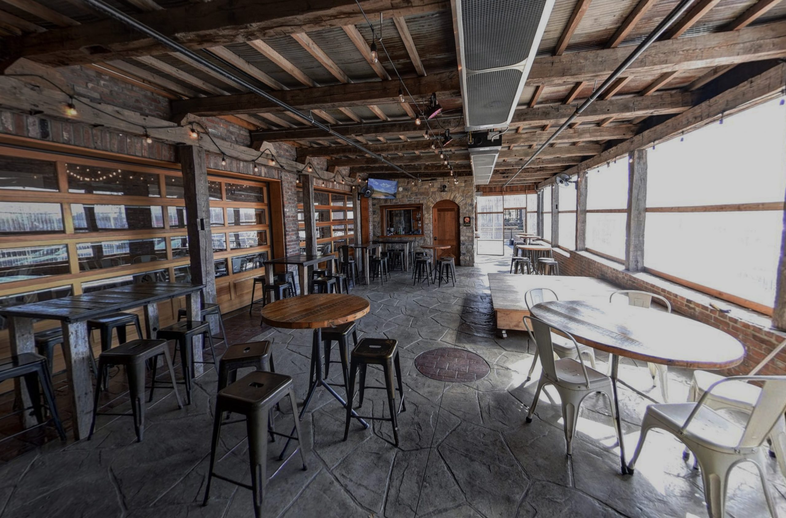 Vintage Wine Bar - Waterloo, IL